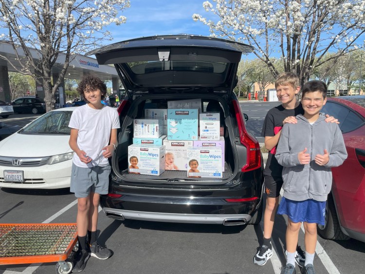 Students Organize Donation Drive for Diapers and Wipes
